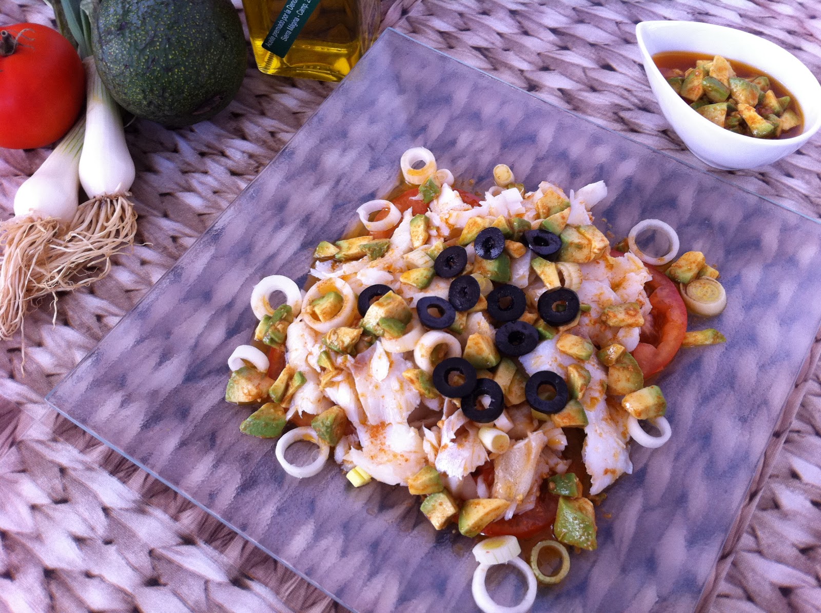 Esqueixada Templada De Bacalao Con Vinagreta De Aguacate · Recetas Que ...